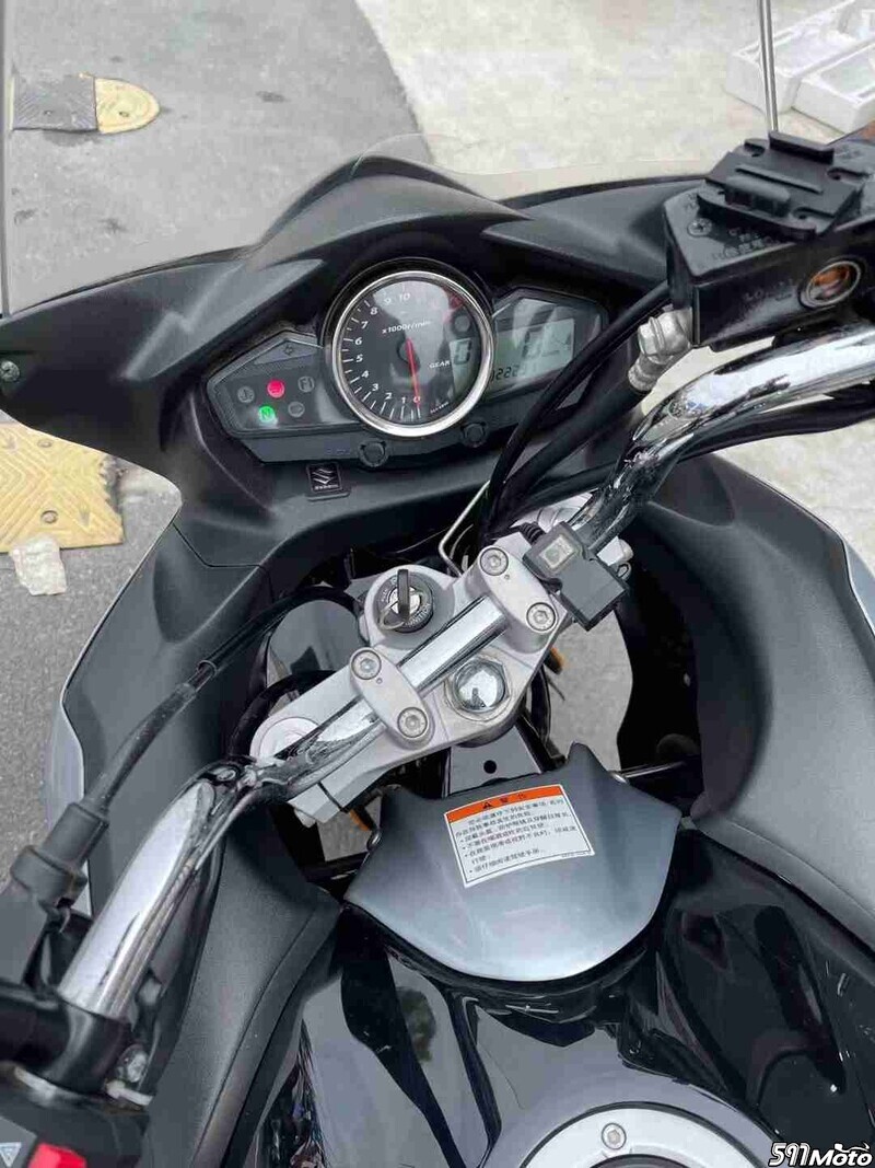 聚摩浦东新到 15年沪c铃木gw250-竞速车友会 - 591moto