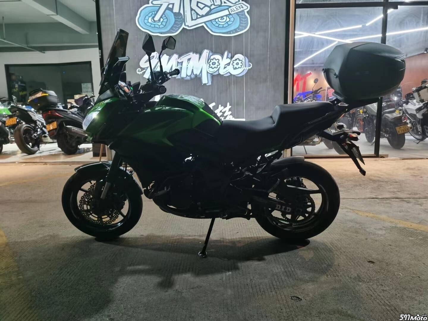 出沪c 异兽650-竞速车友会 - 591moto