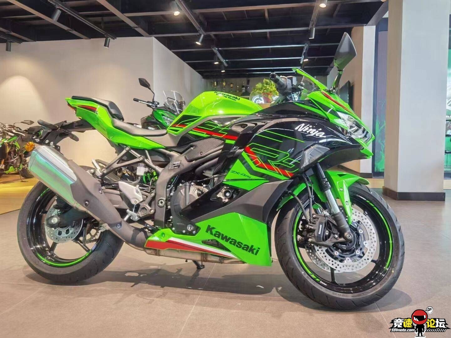 【水娃机车】出川崎ZX4RR现车一台-竞速车友会 - 591moto