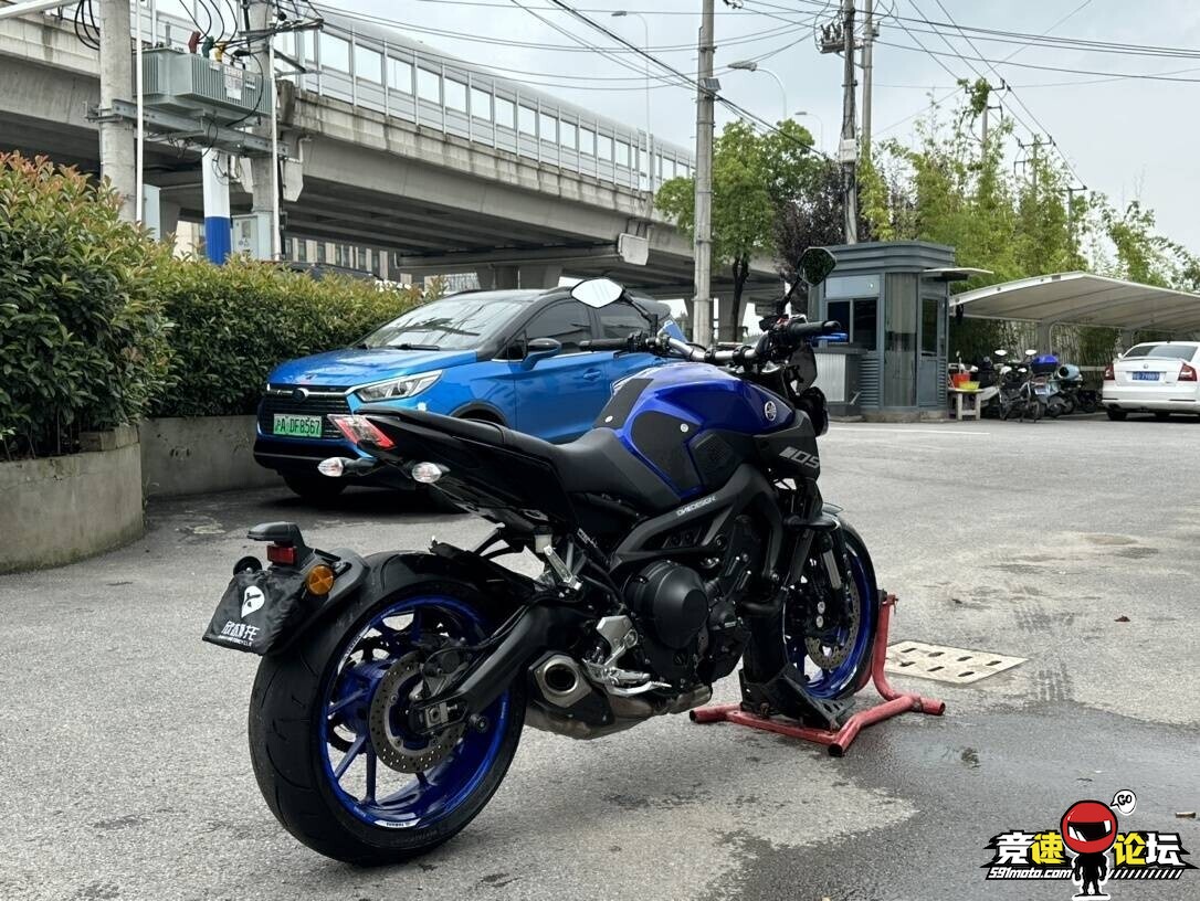 20年雅马哈MT09-竞速车友会 - 591moto