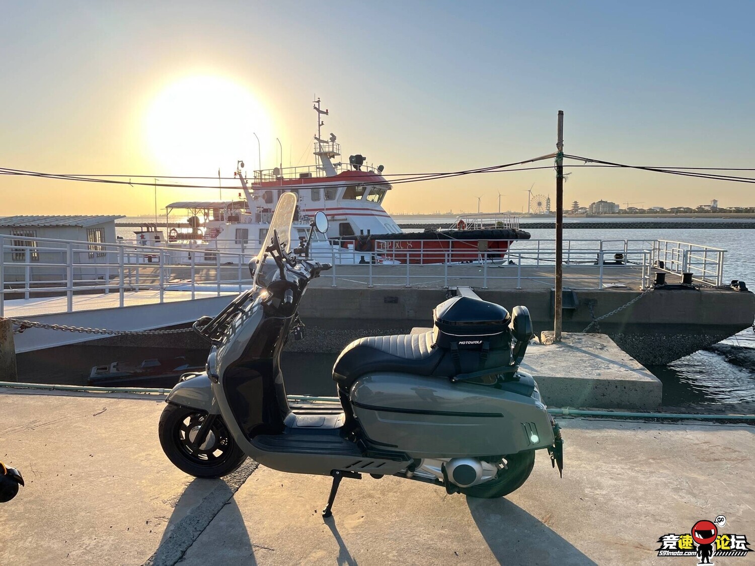 22年蓝牌维多利亚300-竞速车友会 - 591moto