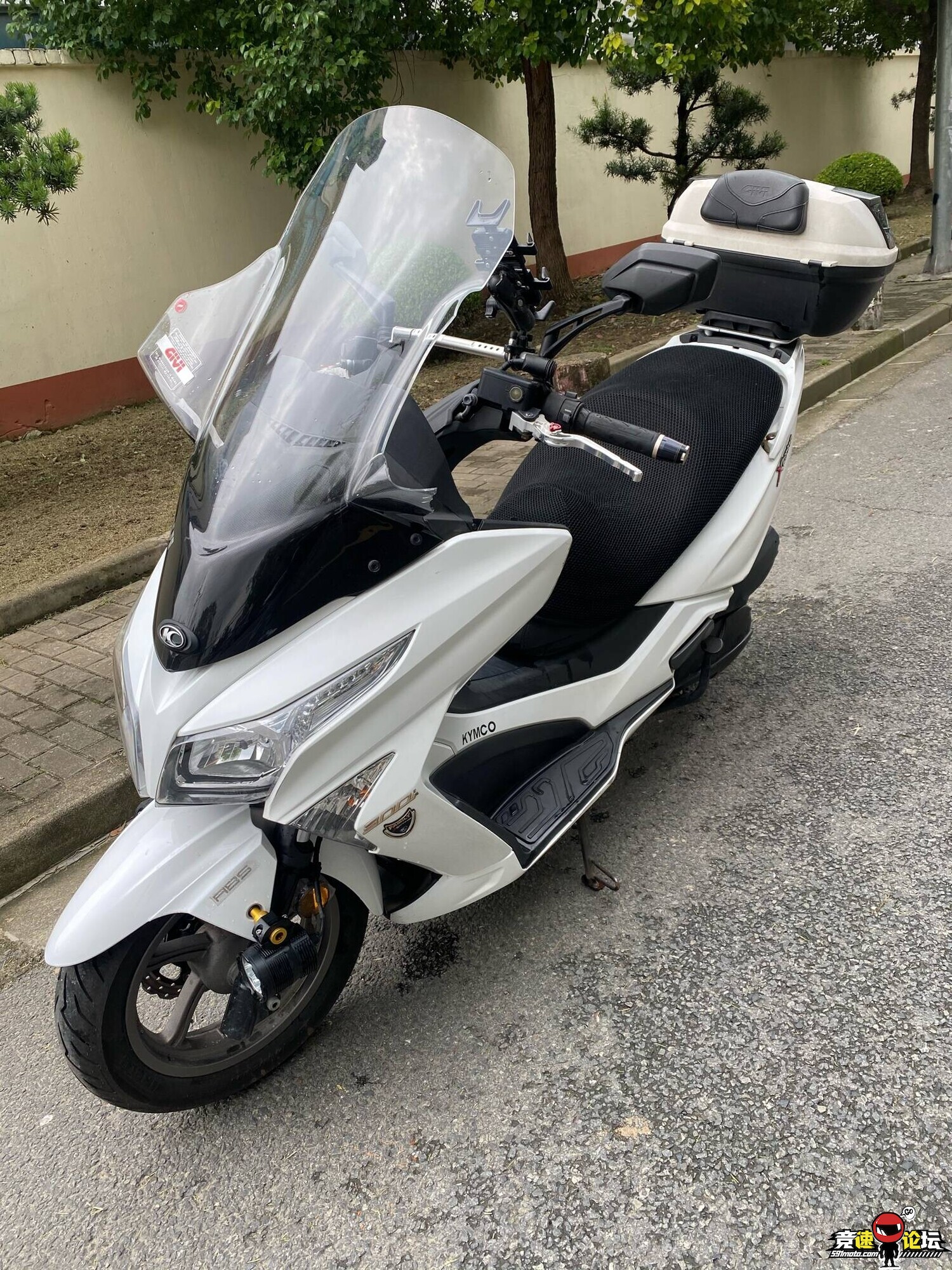 出沪C光阳赛艇300，全款现金继续收沪A沪C兰A-竞速车友会 - 591moto