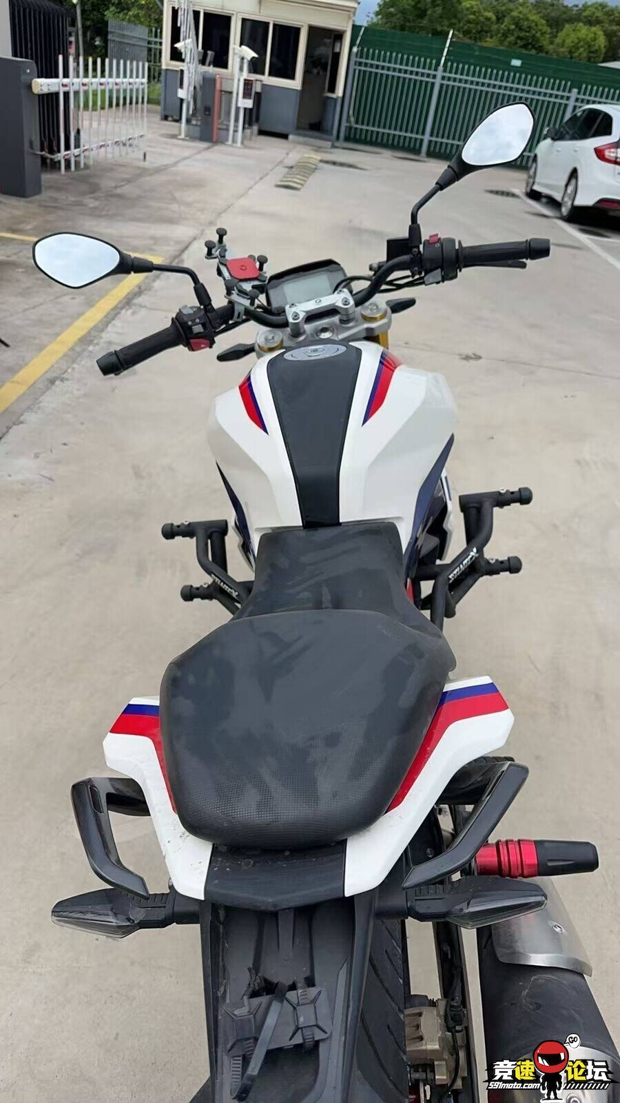 《阿杰在售》嘎嘎嘎宝马310二千多公里-竞速车友会 - 591moto