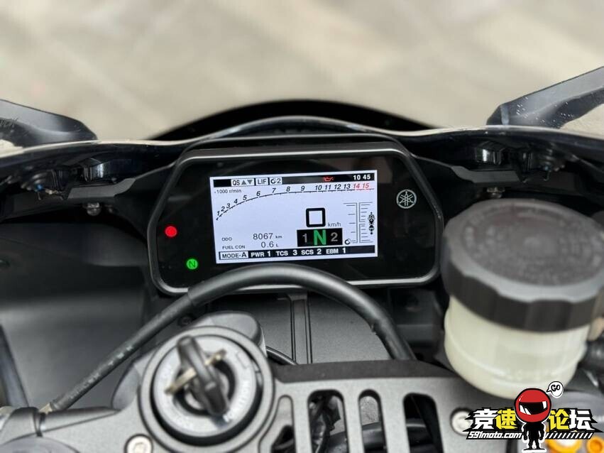 【MOTO BOX】23年2月雅马哈R1黑武士，仅行驶8000km-竞速车友会 - 591moto