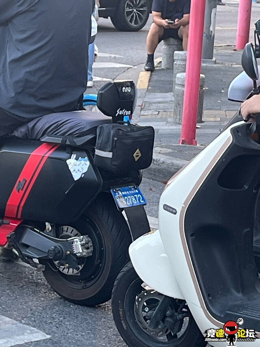 如果电瓶车和摩托车换一下车道，好像可以躲过大部分摄像头-竞速车友会 - 591moto